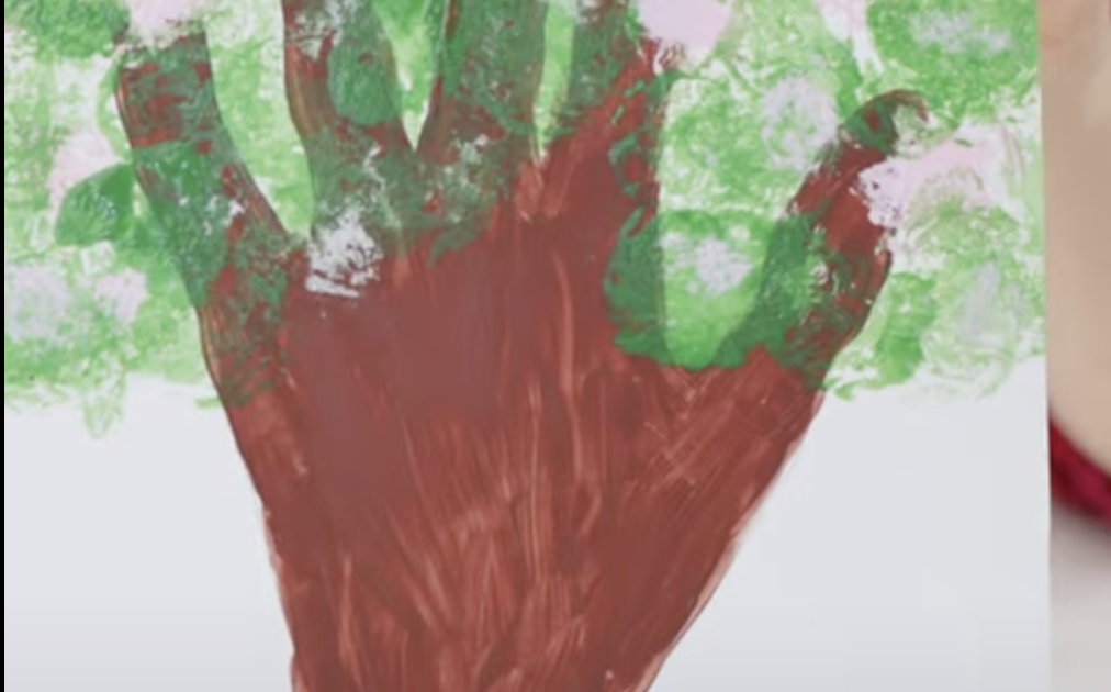 Hand Art Tree - Kids 'R' Kids